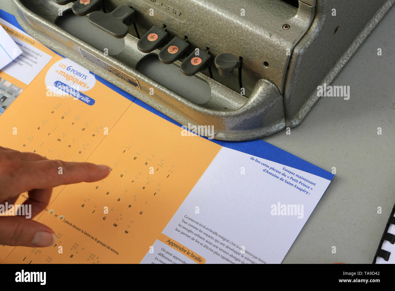 Braille machine immagini e fotografie stock ad alta risoluzione - Alamy