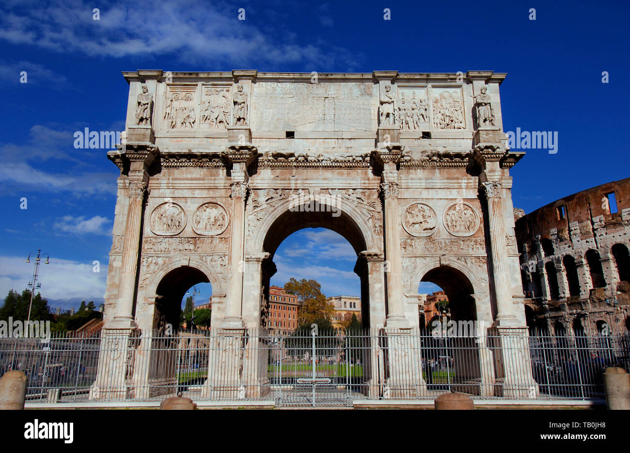 Arco cos s croce immagini e fotografie stock ad alta risoluzione - Alamy