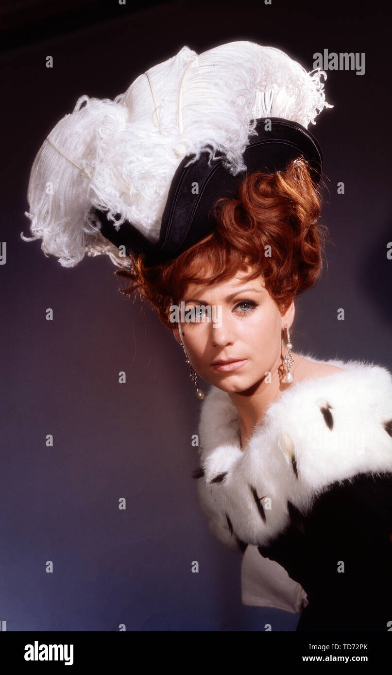 Karin hübner immagini e fotografie stock ad alta risoluzione - Alamy