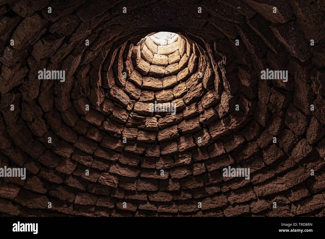 Pozzo antico immagini e fotografie stock ad alta risoluzione - Alamy