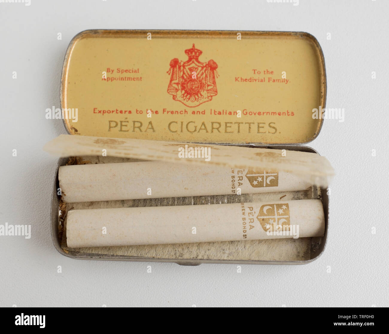 Vecchie sigarette vecchie di tabacco immagini e fotografie stock ad ...