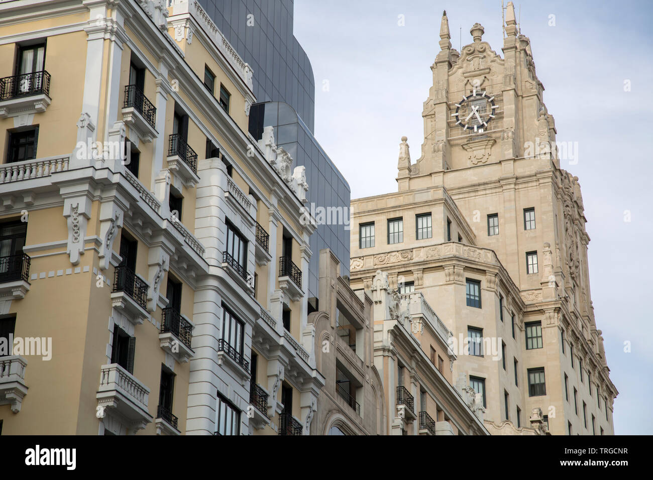 Edificio movistar immagini e fotografie stock ad alta risoluzione - Alamy