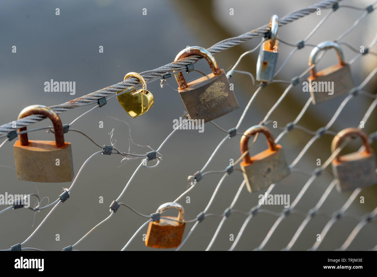 Lucchetti per le inferriate immagini e fotografie stock ad alta ...