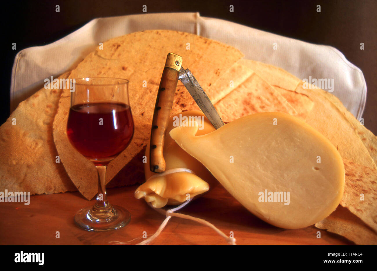 Cibi tipici della sardegna immagini e fotografie stock ad alta ...