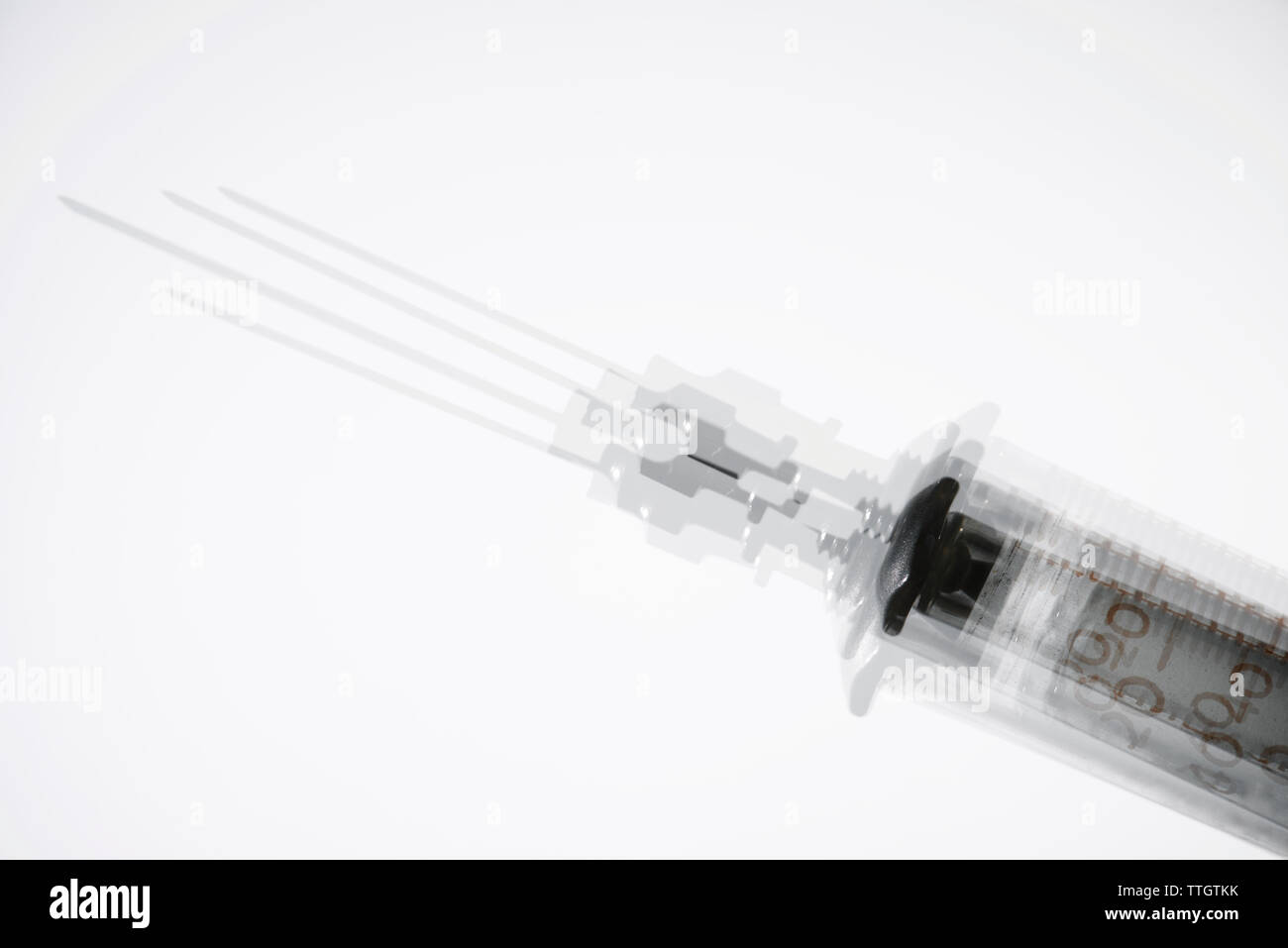 Vintage glass metal syringe immagini e fotografie stock ad alta ...