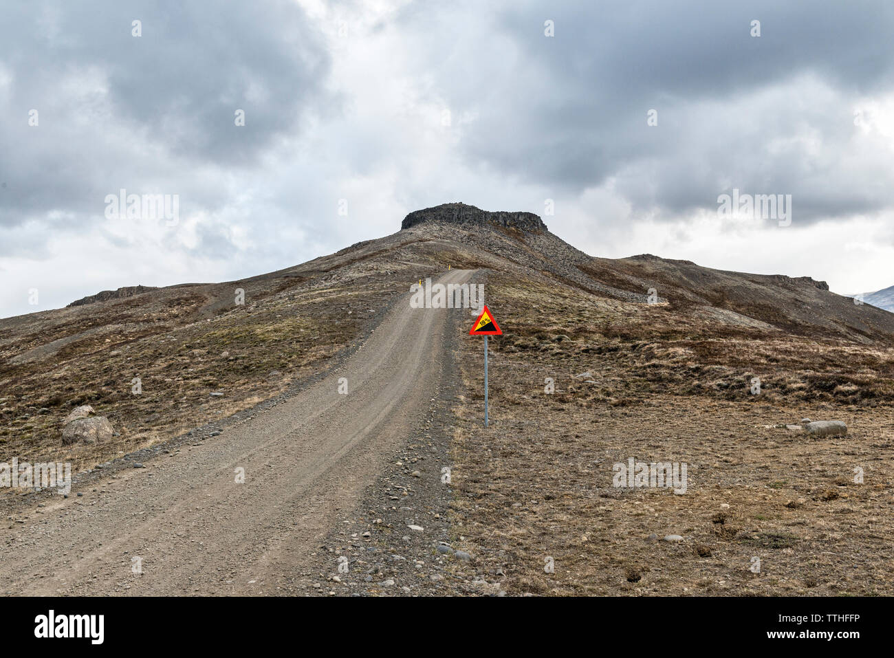 Erto e casso immagini e fotografie stock ad alta risoluzione - Alamy
