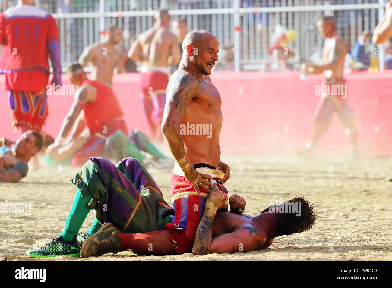 Folclore fiorentino immagini e fotografie stock ad alta risoluzione - Alamy