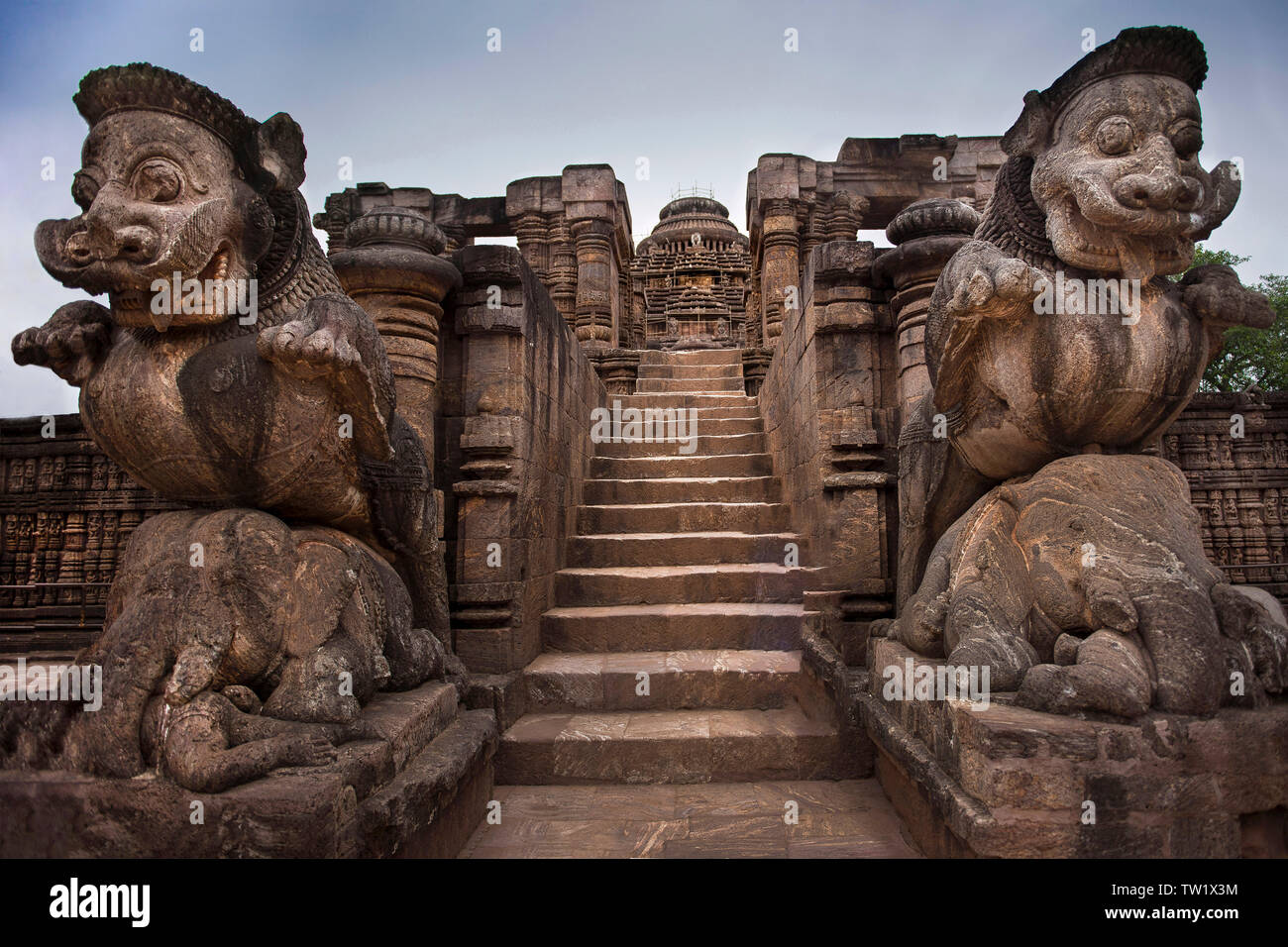 Konark chariot of the sun immagini e fotografie stock ad alta ...