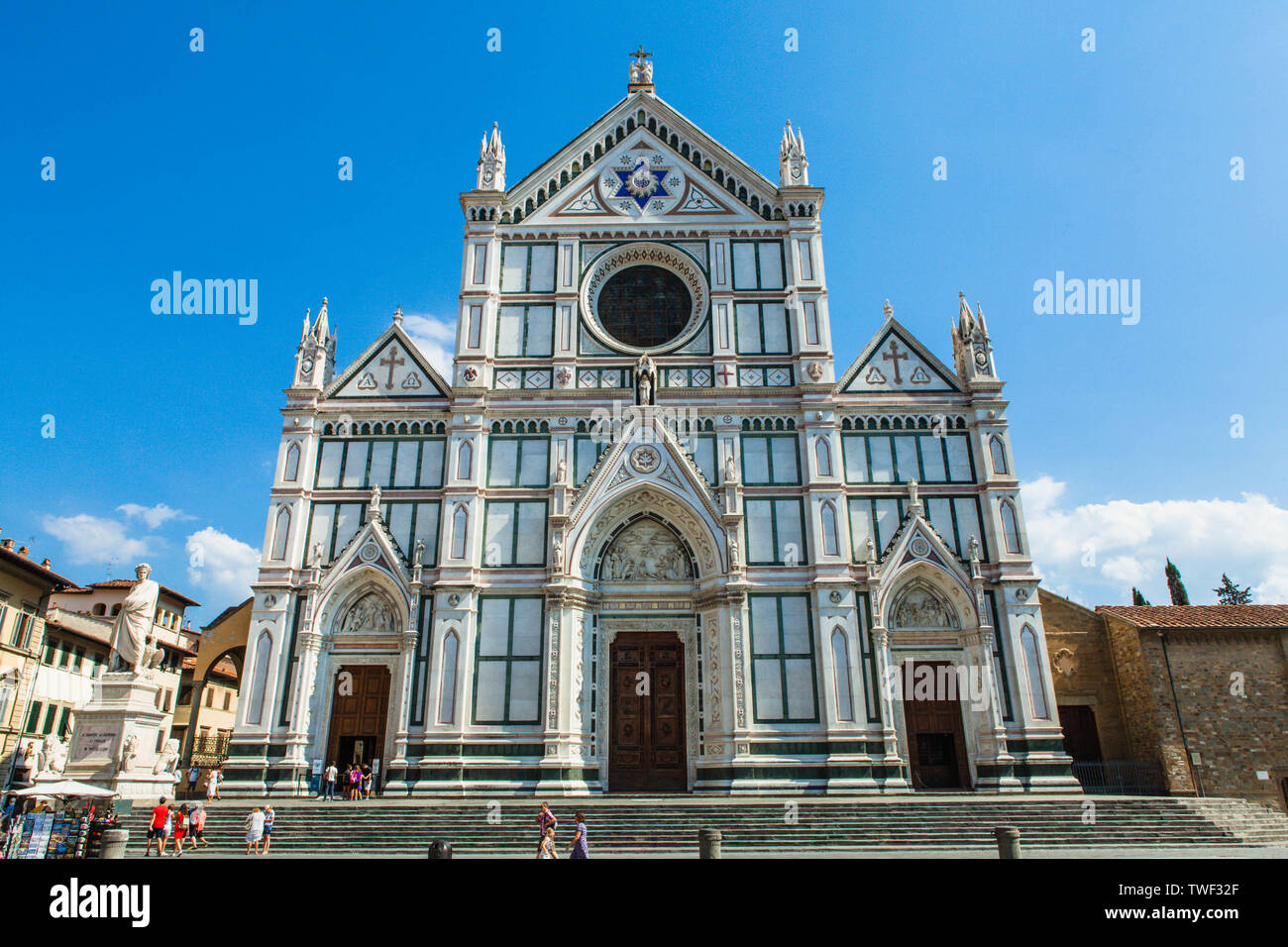 Chiese toscane immagini e fotografie stock ad alta risoluzione - Alamy