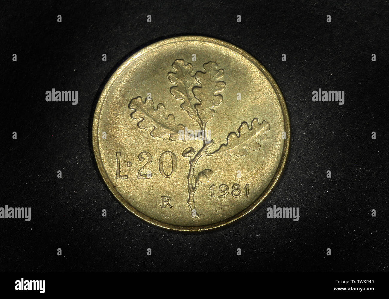 Moneta 20 lire italia immagini e fotografie stock ad alta risoluzione ...