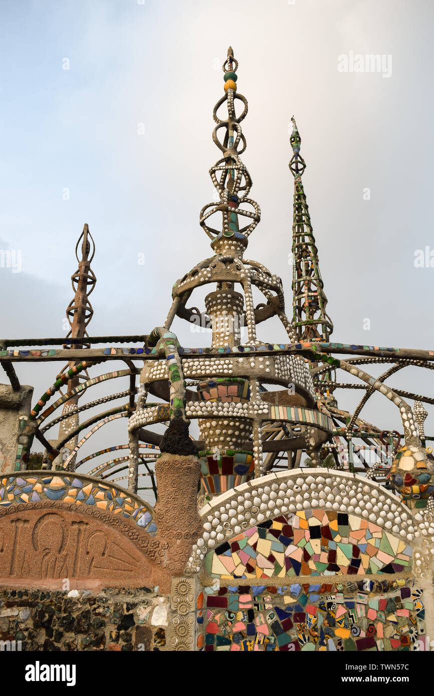 The watts towers los angeles immagini e fotografie stock ad alta ...