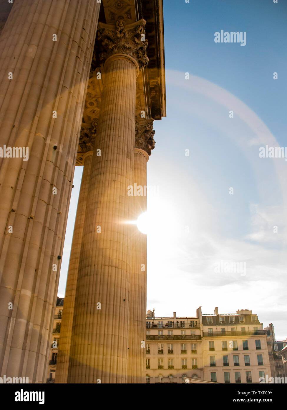 Pilastri giganteschi immagini e fotografie stock ad alta risoluzione ...