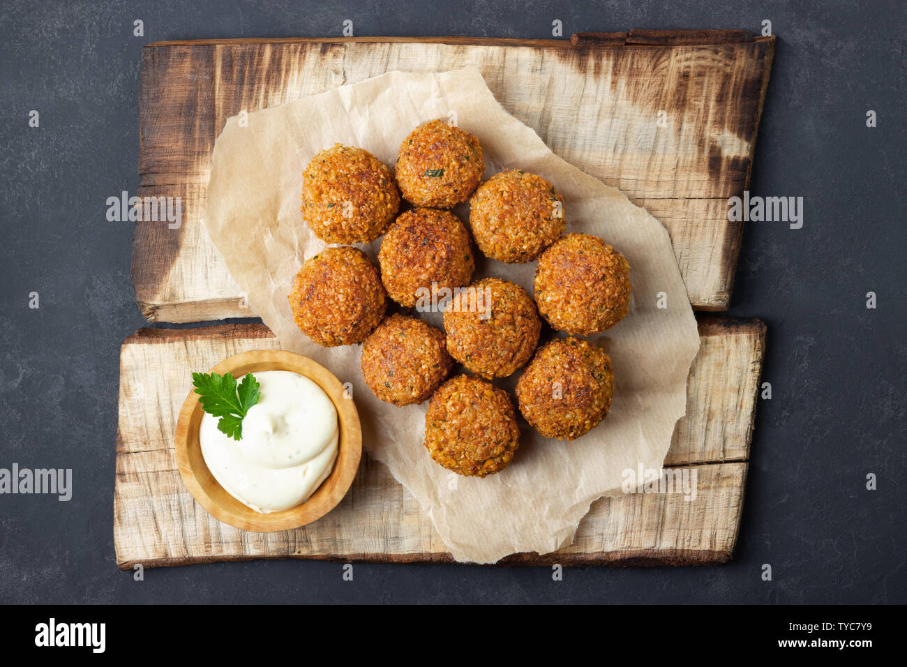 Israel falafel immagini e fotografie stock ad alta risoluzione - Alamy