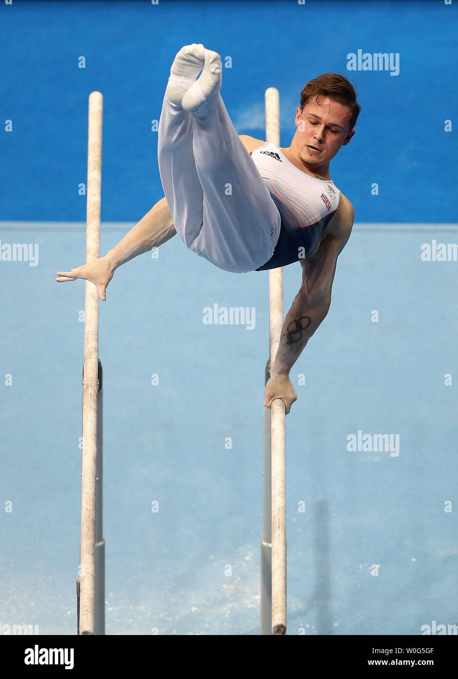 Barre parallele elemento ginnastica artistica qualificazione minsk ...