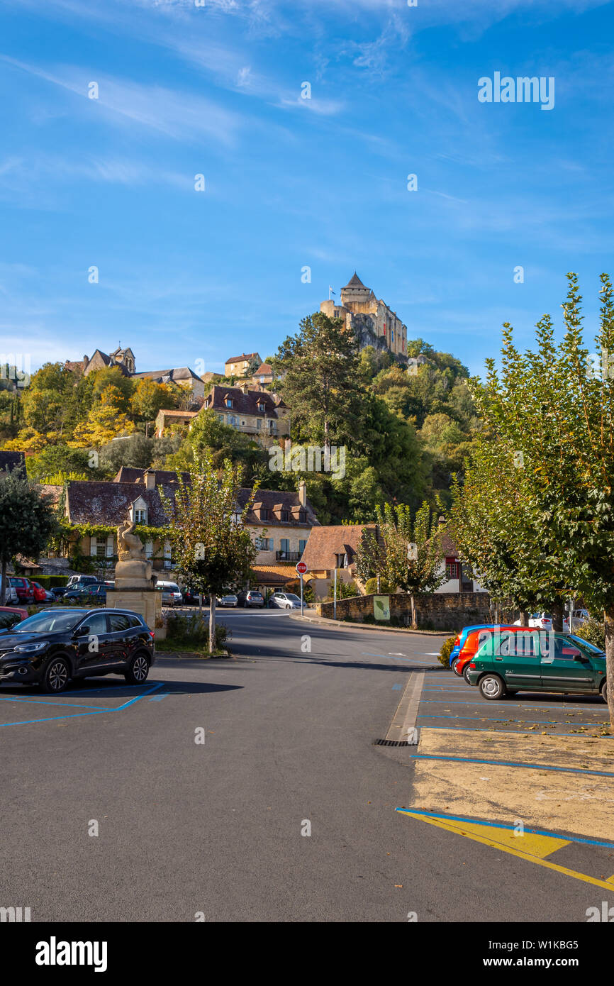 Castello di castelnaud la immagini e fotografie stock ad alta ...