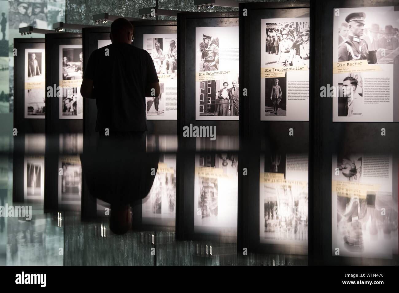 Hitler Morto Immagini e Fotos Stock - Alamy