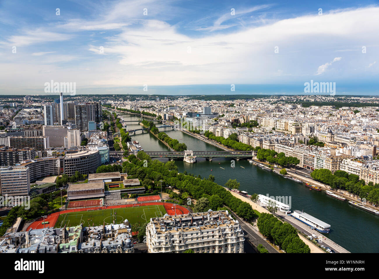 Il fiume Senna con la Ile aux Cygnes come visto dalla Torre Eiffel ...
