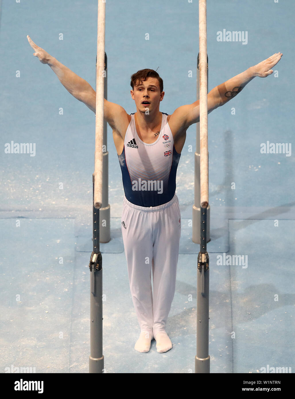 Barre parallele elemento ginnastica artistica qualificazione minsk ...