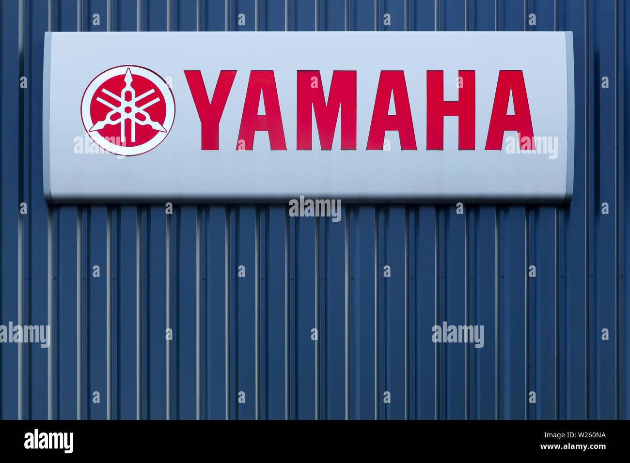 Yamaha logo sign symbol immagini e fotografie stock ad alta risoluzione ...