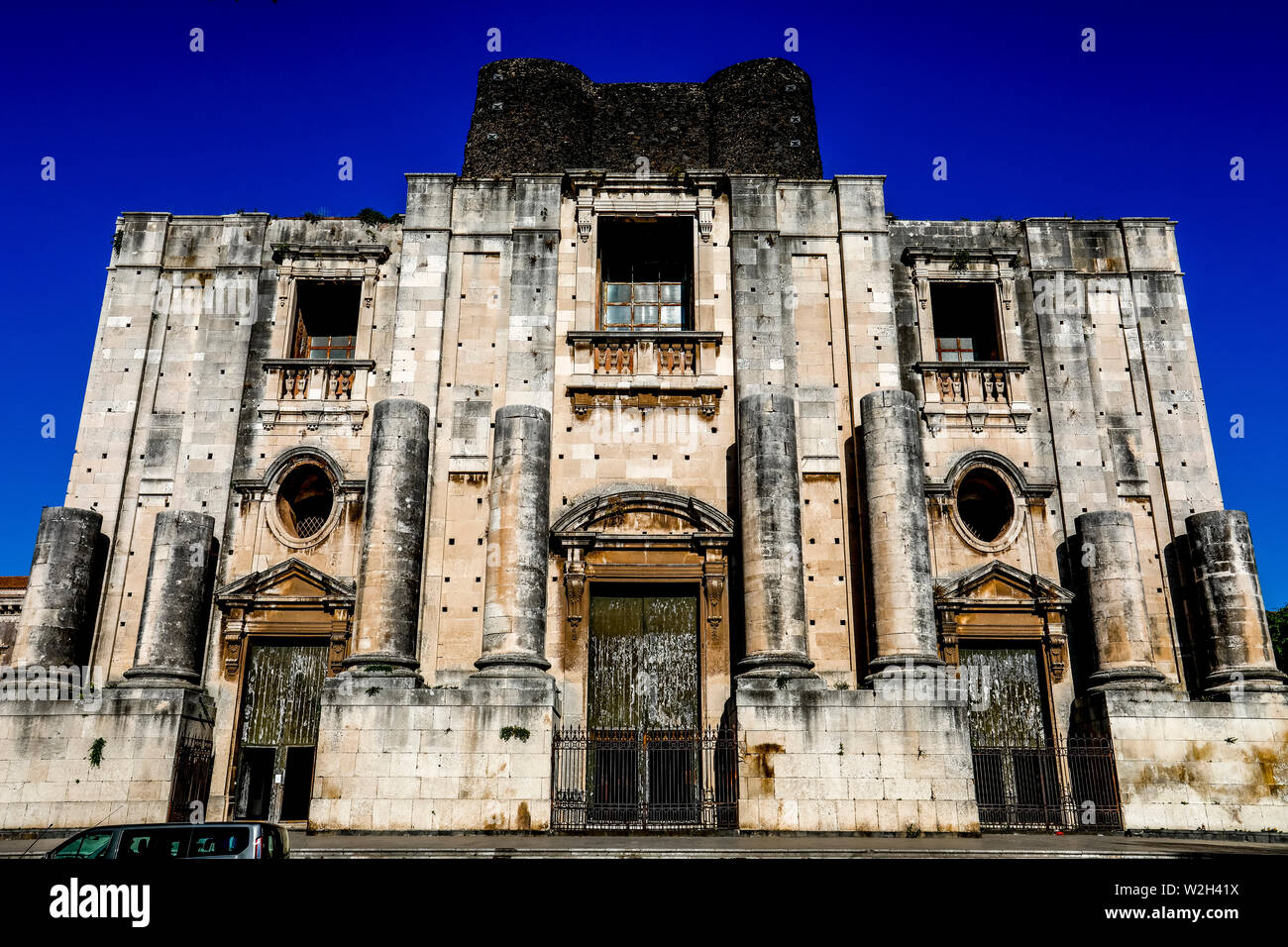 Chiesa catania immagini e fotografie stock ad alta risoluzione - Alamy