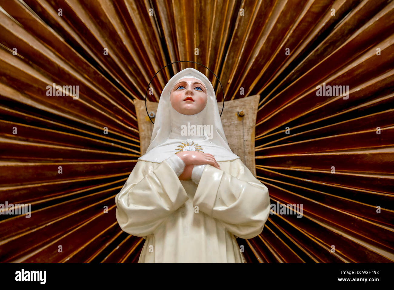Chiesa di San Domenico, Palermo, Sicilia, Italia. Statua di Santa ...