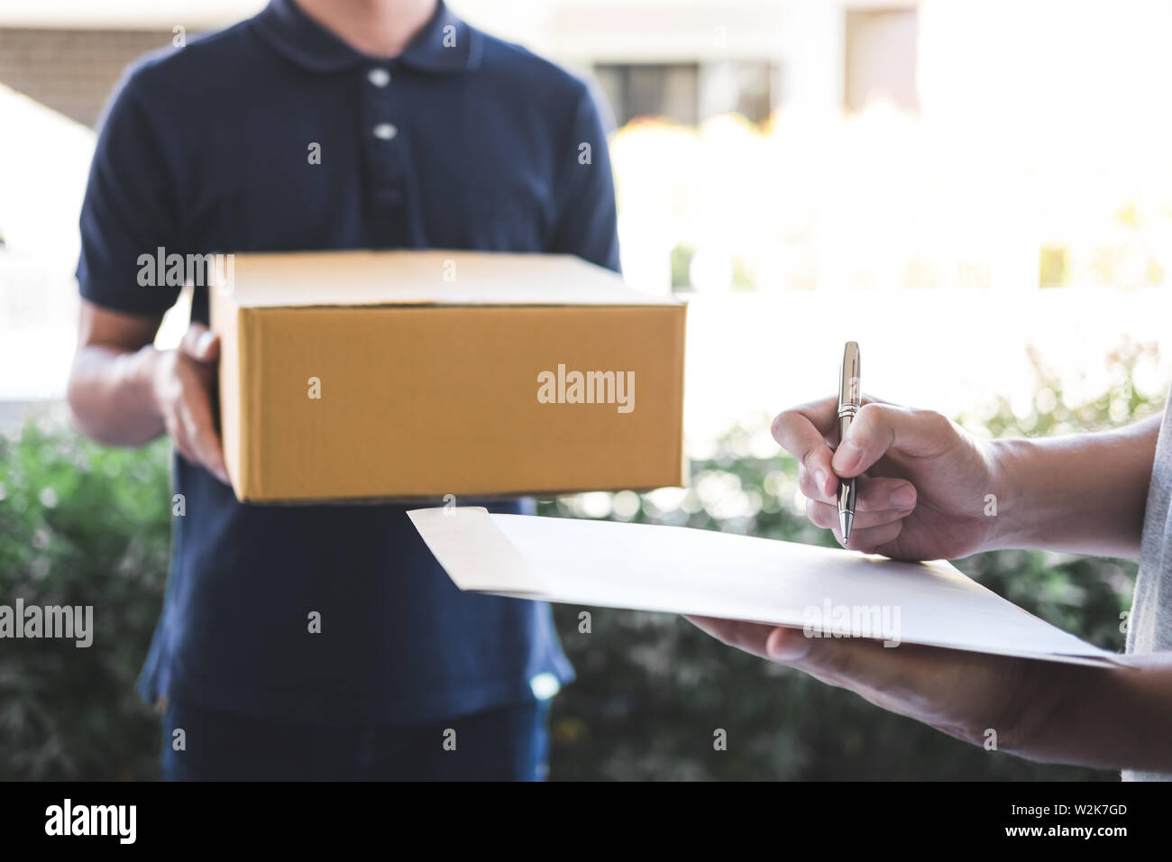 Recibo de pedido immagini e fotografie stock ad alta risoluzione - Alamy
