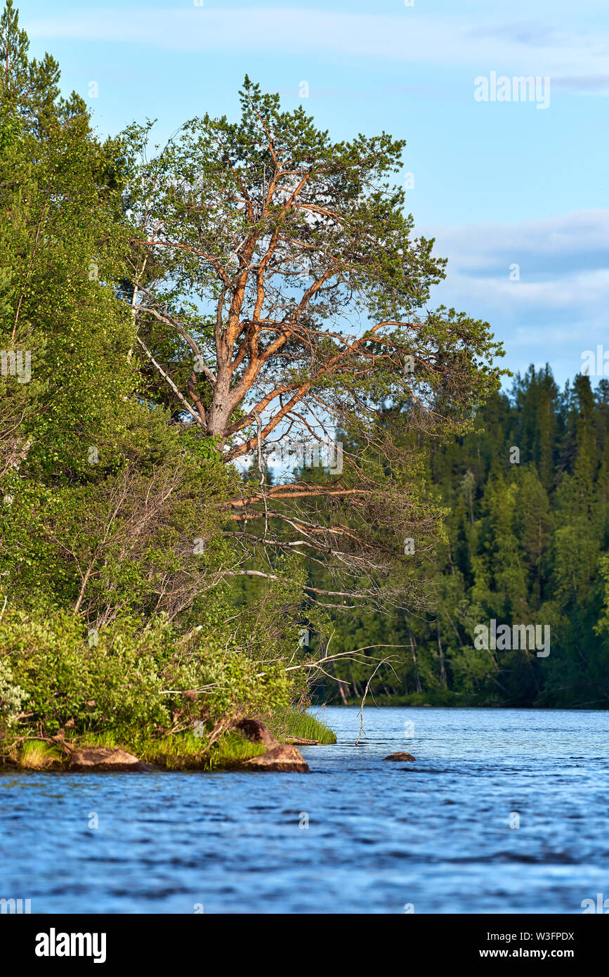 Tornio del fiume immagini e fotografie stock ad alta risoluzione - Alamy