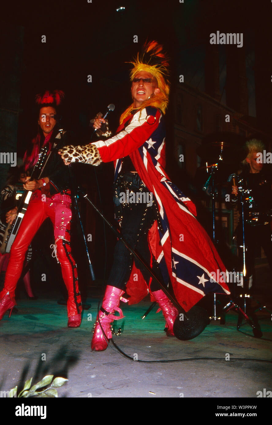 Sigue Sigue Sputnik, britische New Wave- und Popband bei einem Auftritt ...