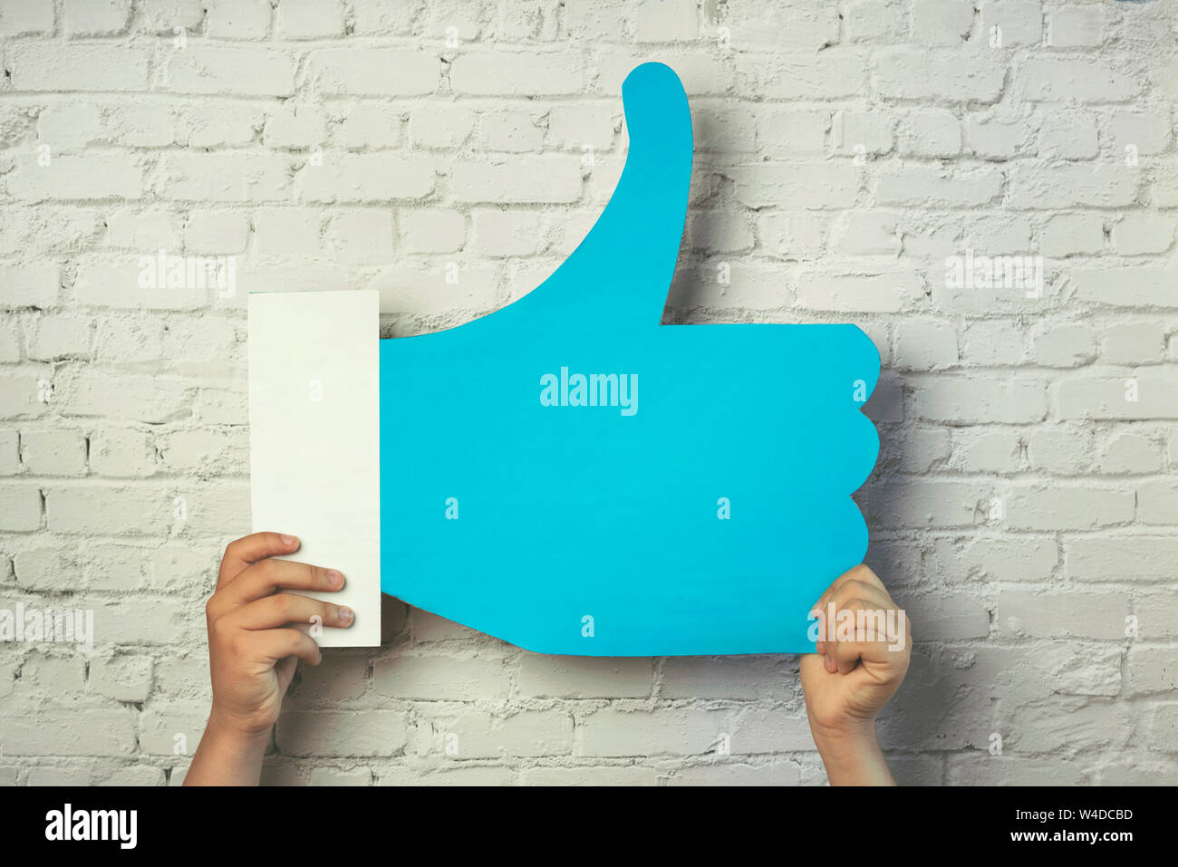 Conferma logo immagini e fotografie stock ad alta risoluzione - Alamy