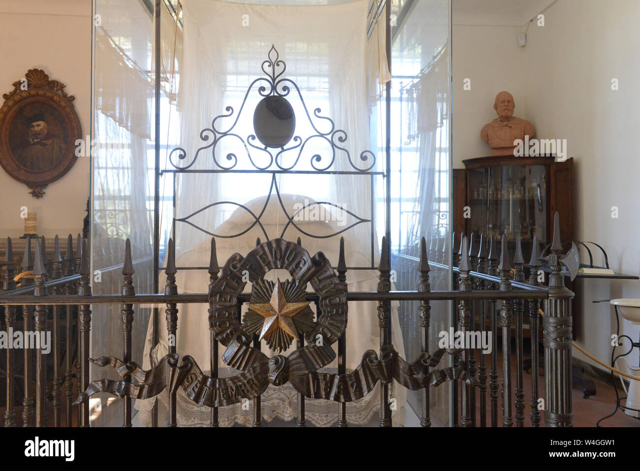 Tomba giuseppe garibaldi immagini e fotografie stock ad alta ...