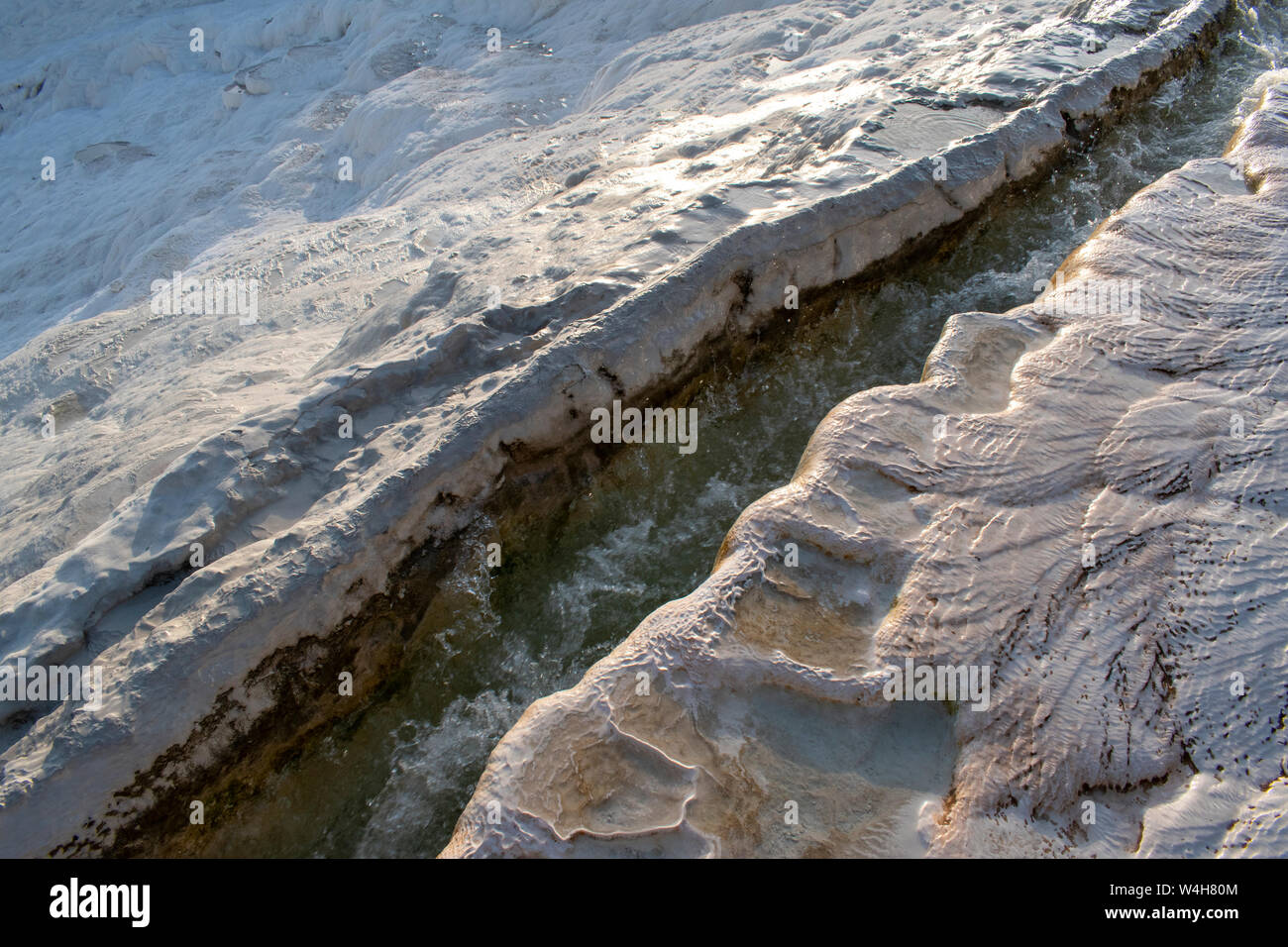 Piscine naturali di acqua calda immagini e fotografie stock ad alta ...