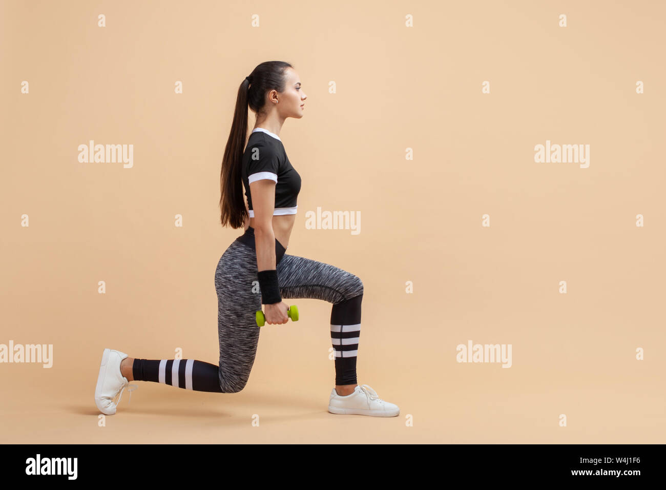 Gluteal muscles immagini e fotografie stock ad alta risoluzione - Alamy