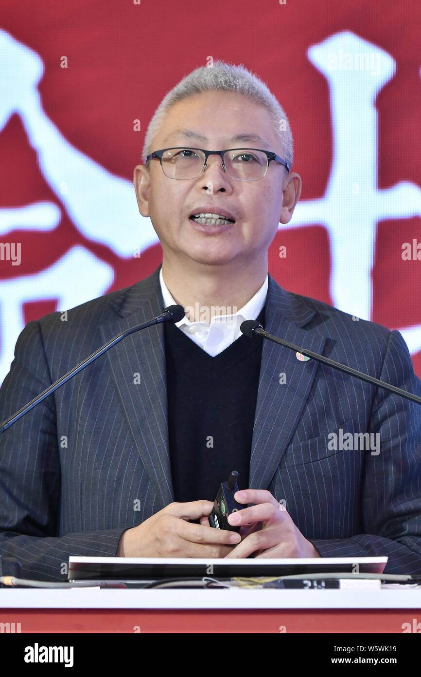 Tong cao immagini e fotografie stock ad alta risoluzione - Alamy