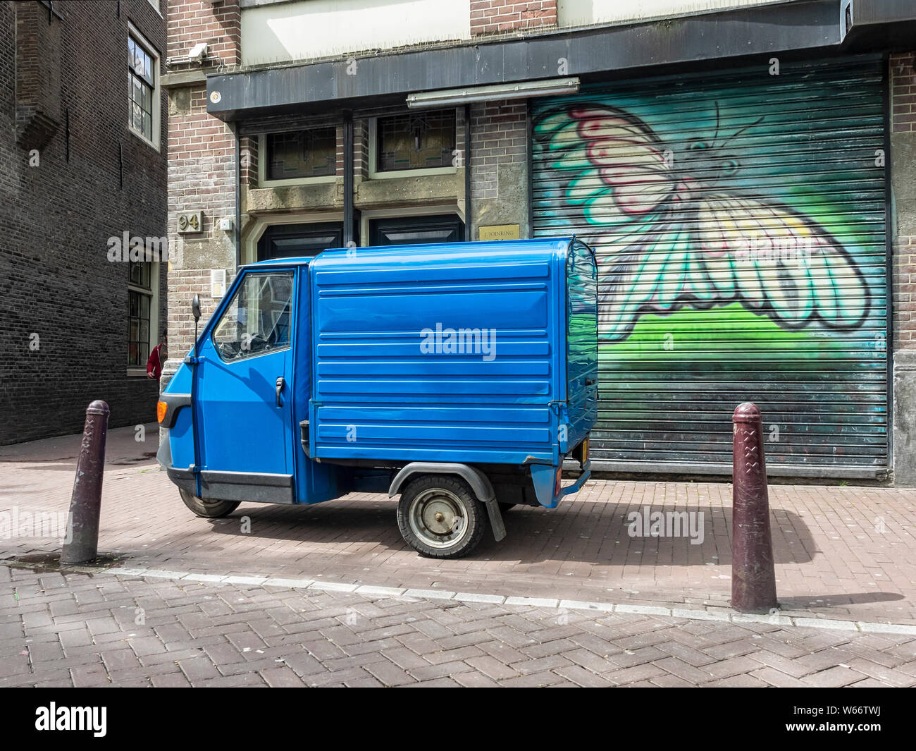 Piaggio ape van immagini e fotografie stock ad alta risoluzione - Alamy