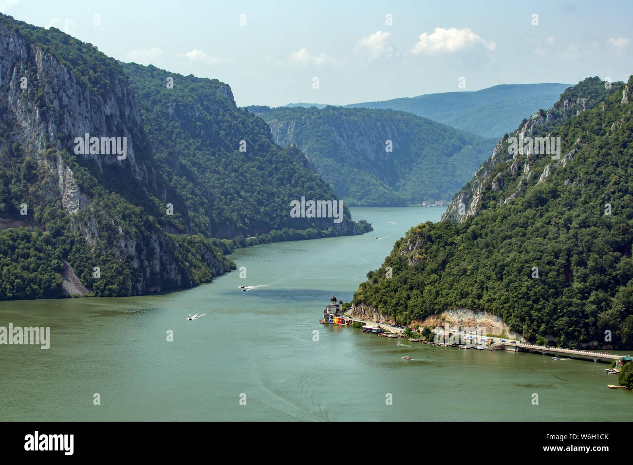 Cancelli di ferro del danubio immagini e fotografie stock ad alta ...
