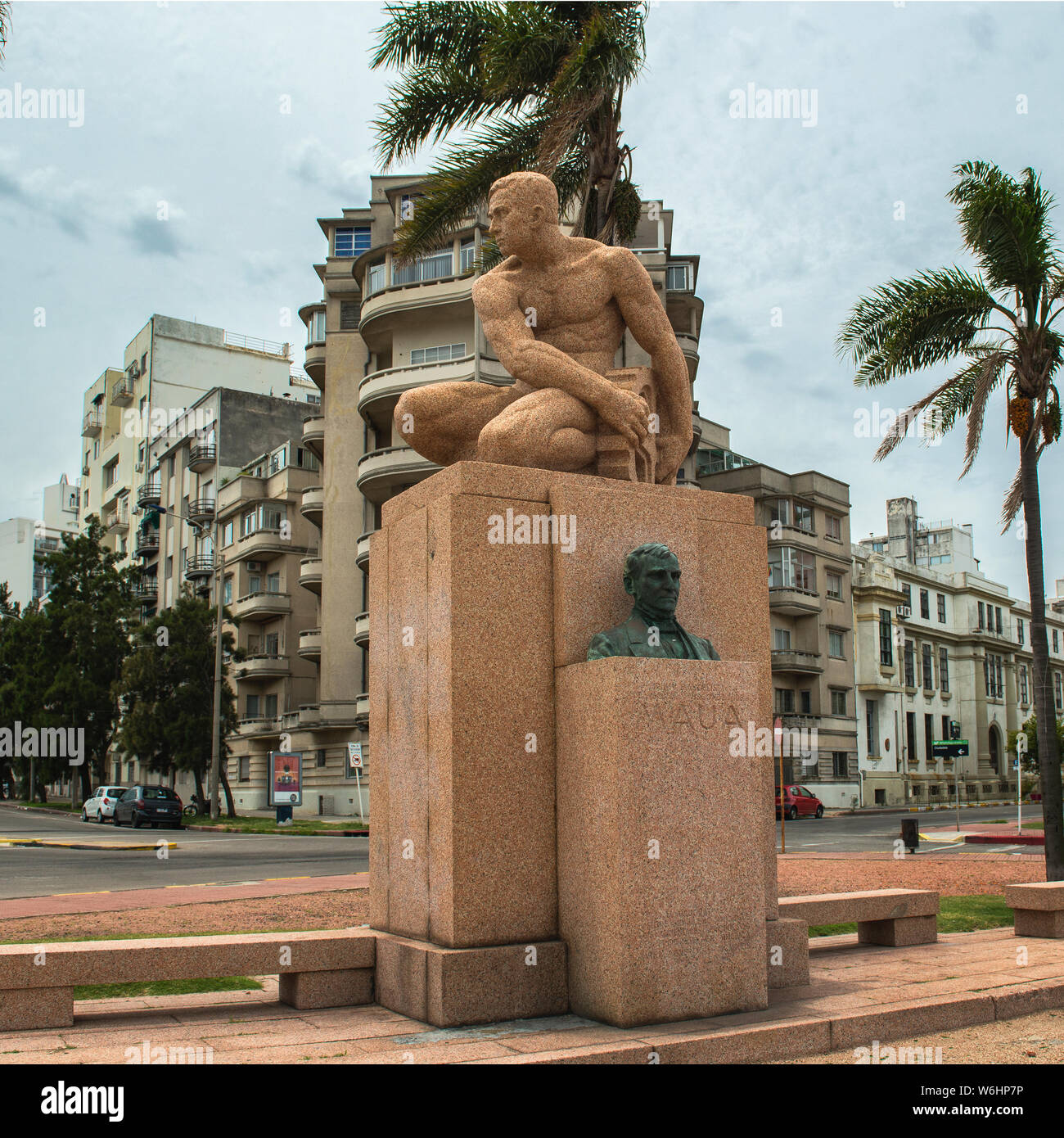 Strade cittadine montevideo uruguay immagini e fotografie stock ad alta ...