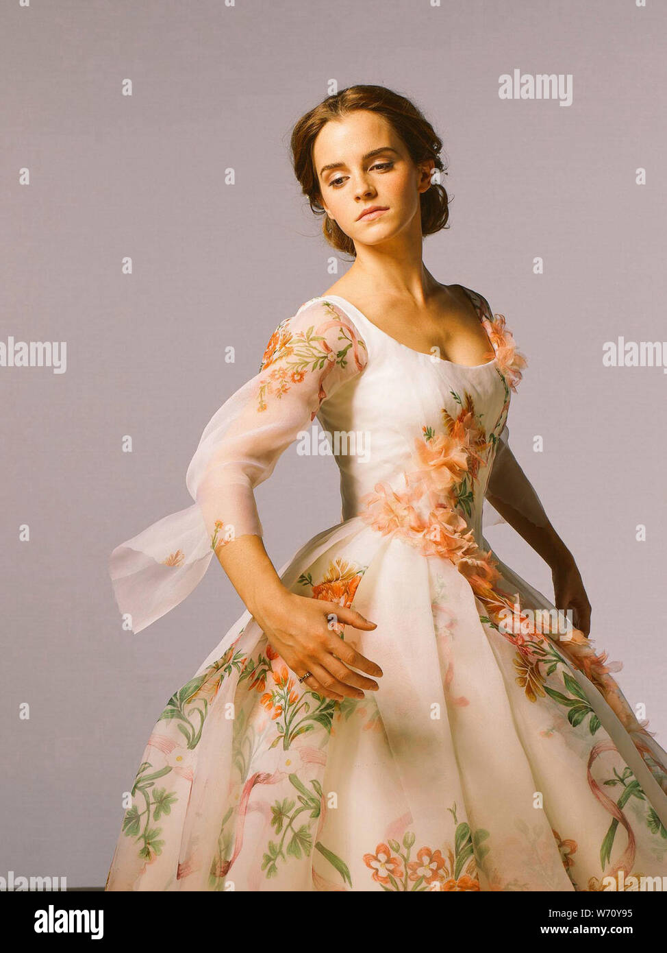 Emma Watson La Bella E La Bestia La Bella E La Bestia: Trailer E