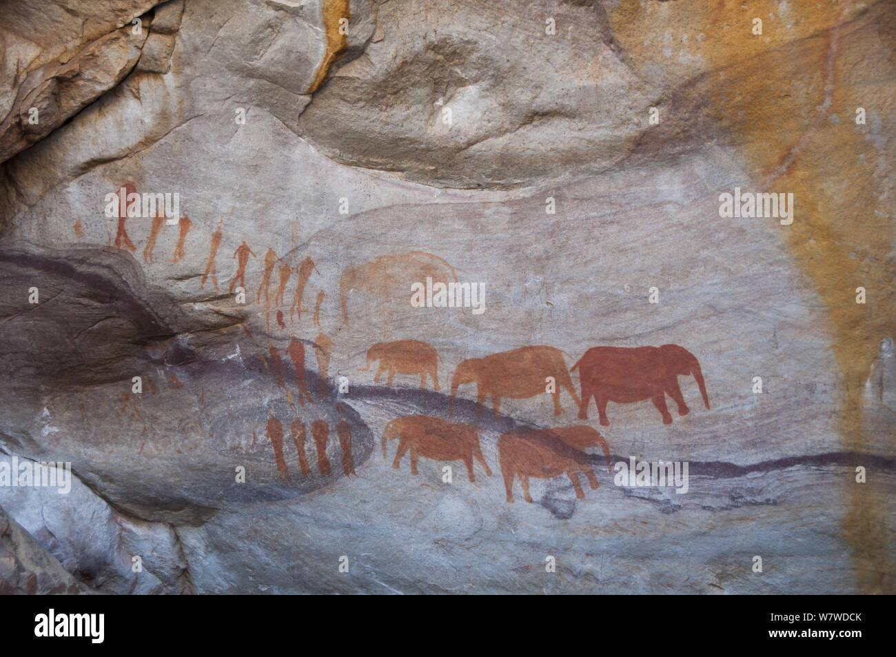 San boscimani caverna dipinti di arte rupestre immagini e fotografie ...