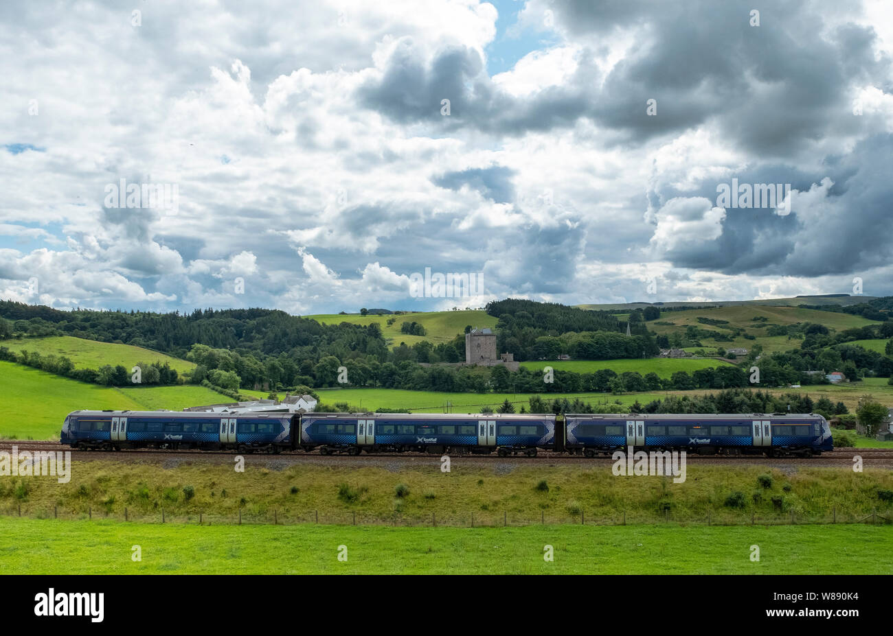 Linea ferroviaria da edimburgo a tweedbank immagini e fotografie stock ...