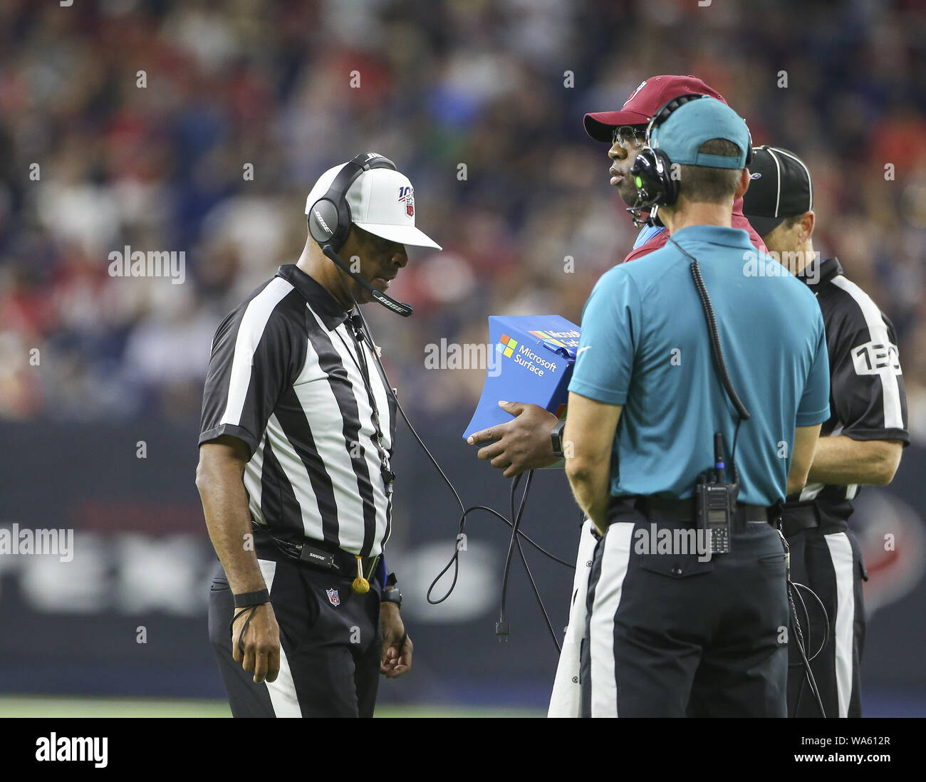 Arbitro adrian hill immagini e fotografie stock ad alta risoluzione - Alamy