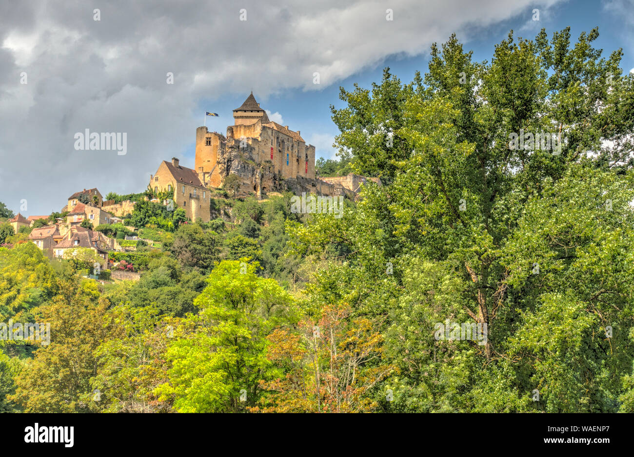 Castello di castelnaud la immagini e fotografie stock ad alta ...