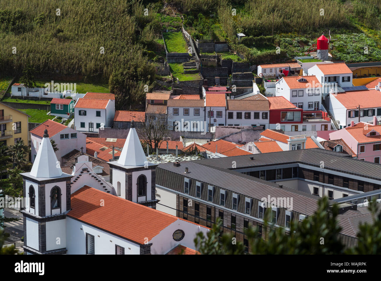 Portogallo Azzorre, l'isola di Faial, Horta. Igreja de Nossa Senhora ...