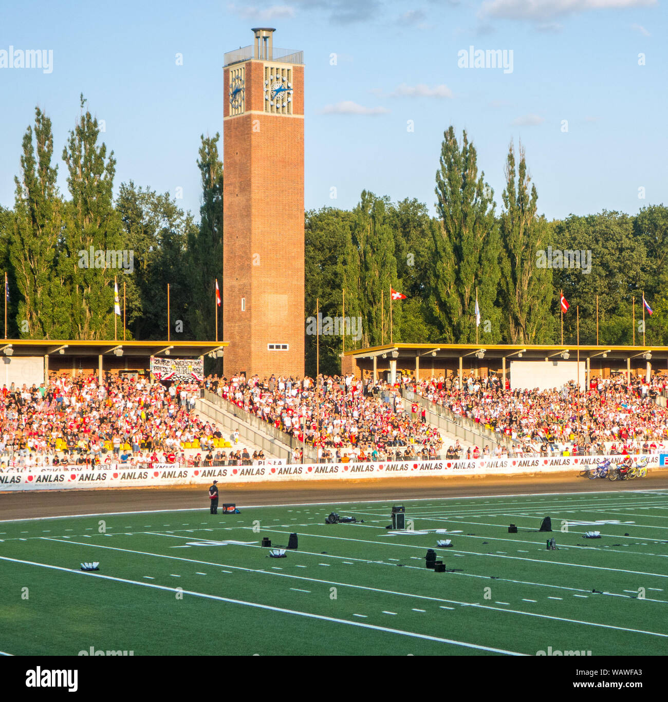 Speedway stadium immagini e fotografie stock ad alta risoluzione - Alamy