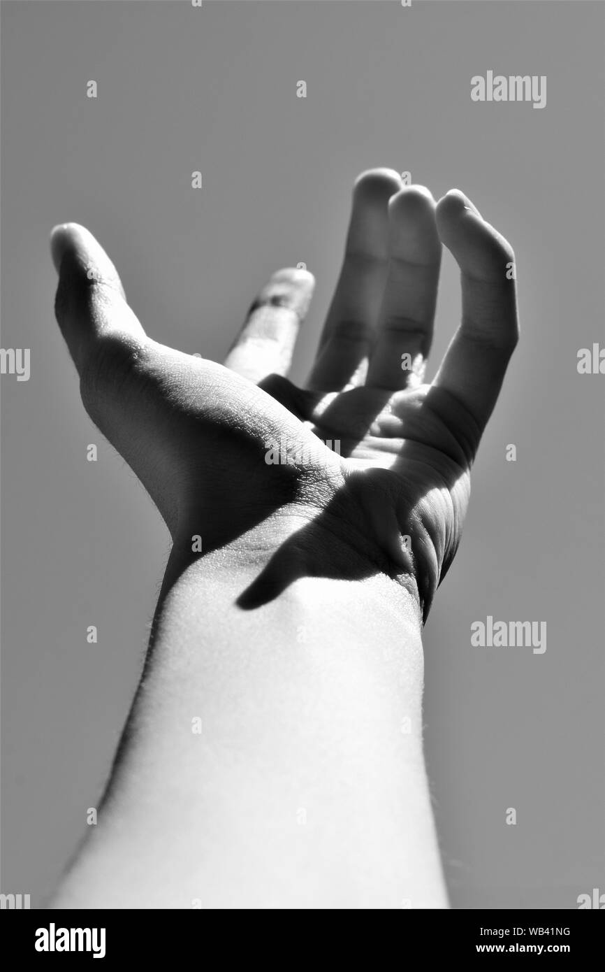 Aiuto foto simbolo immagini e fotografie stock ad alta risoluzione - Alamy