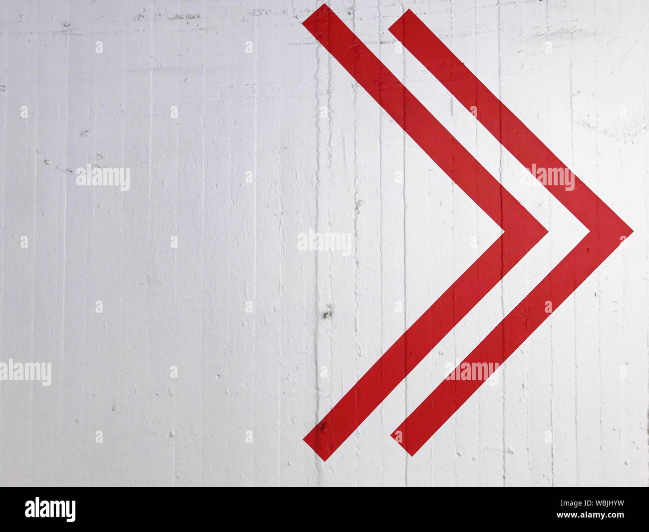 Simbolo della freccia rossa immagini e fotografie stock ad alta ...