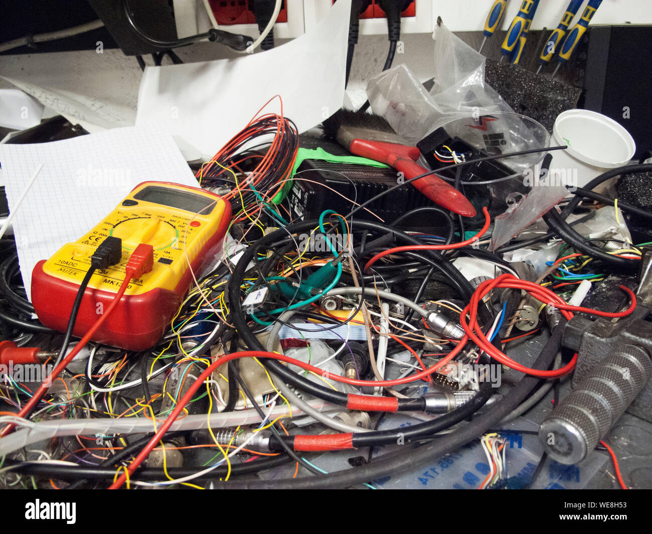 Componenti Elettrici Immagini e Fotos Stock - Alamy