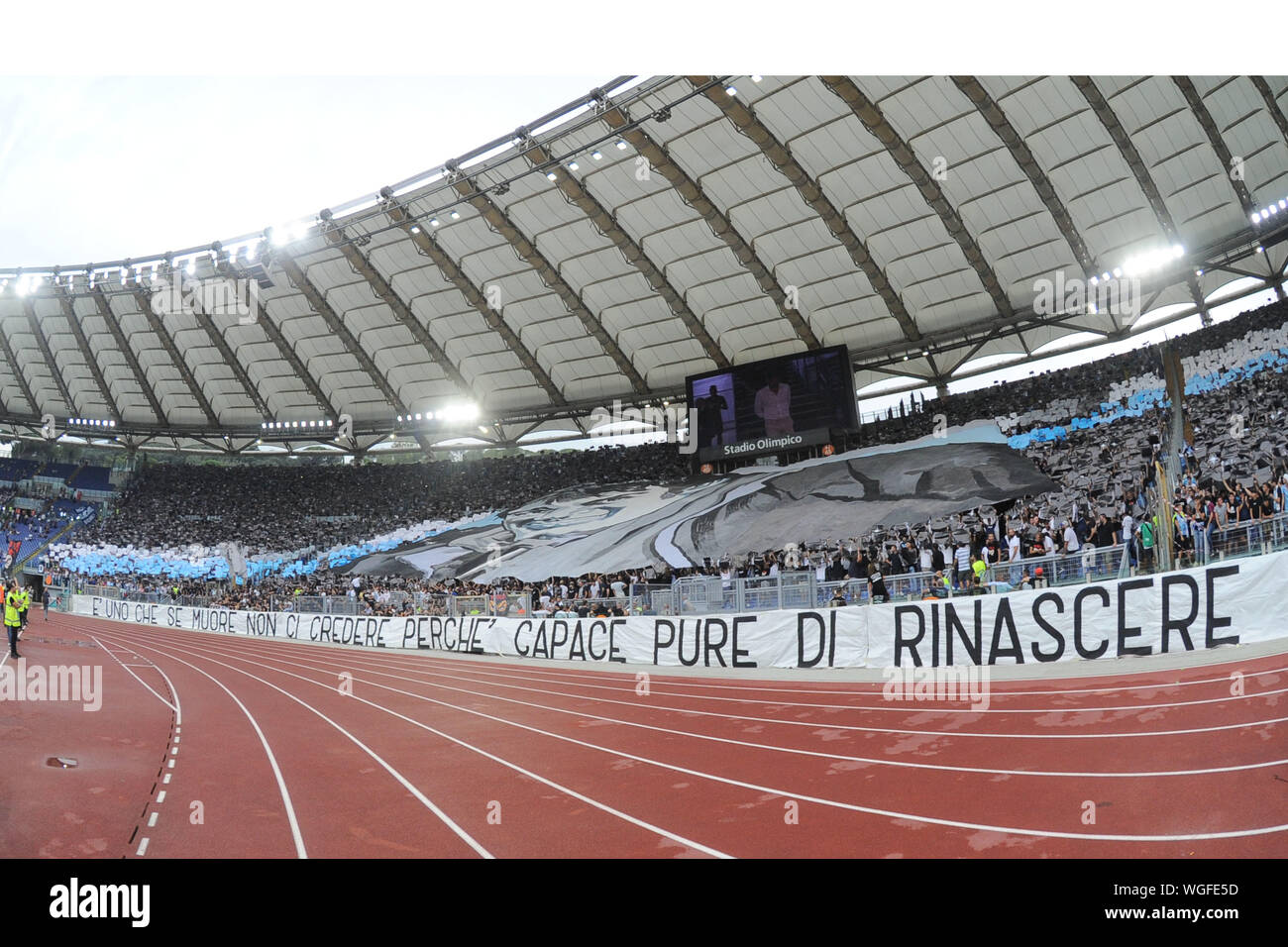 Curva lazio immagini e fotografie stock ad alta risoluzione - Alamy