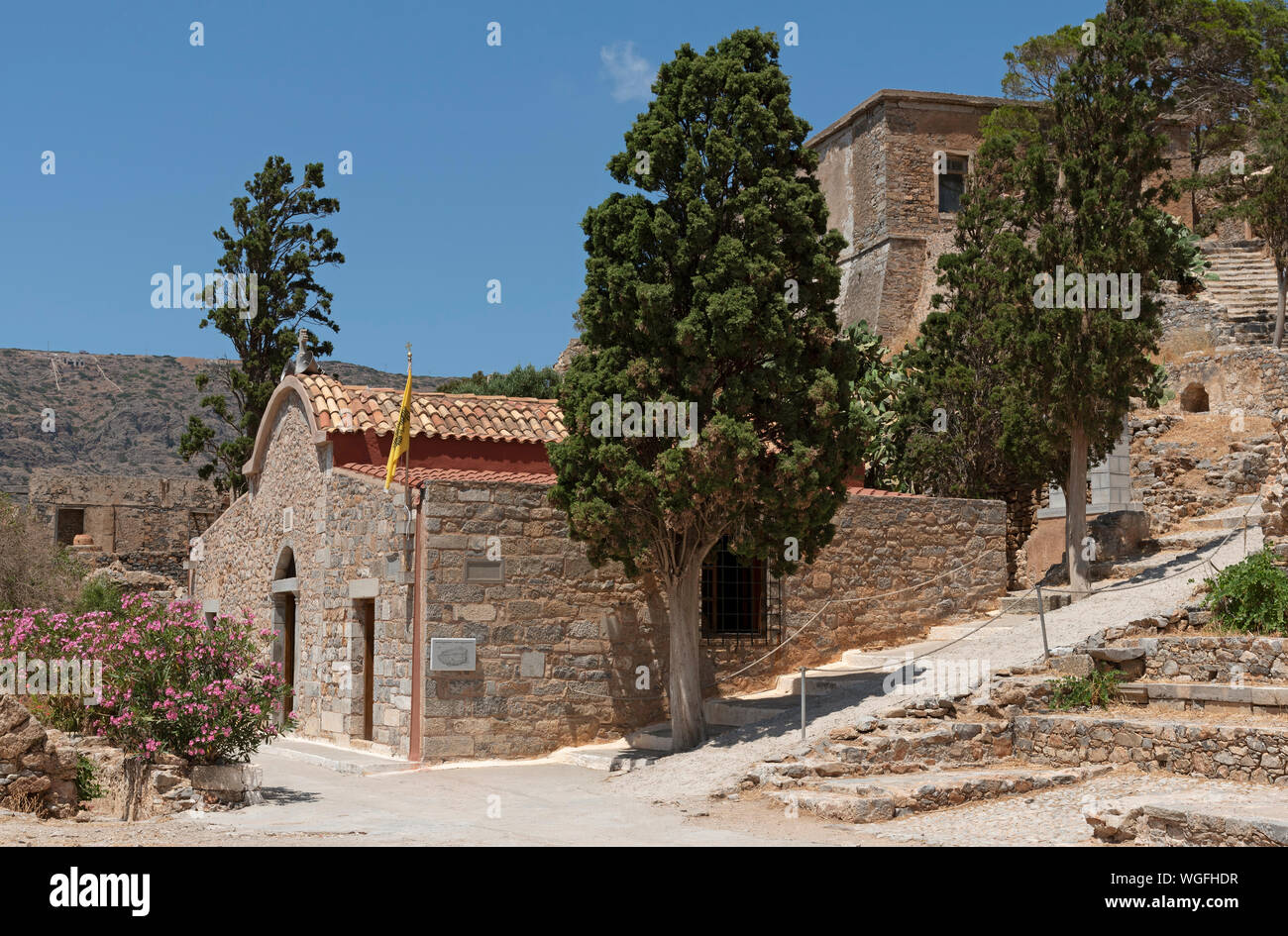 Isola di Spinalonga, Creta, Grecia. Giugno 2019. La Chiesa di ...