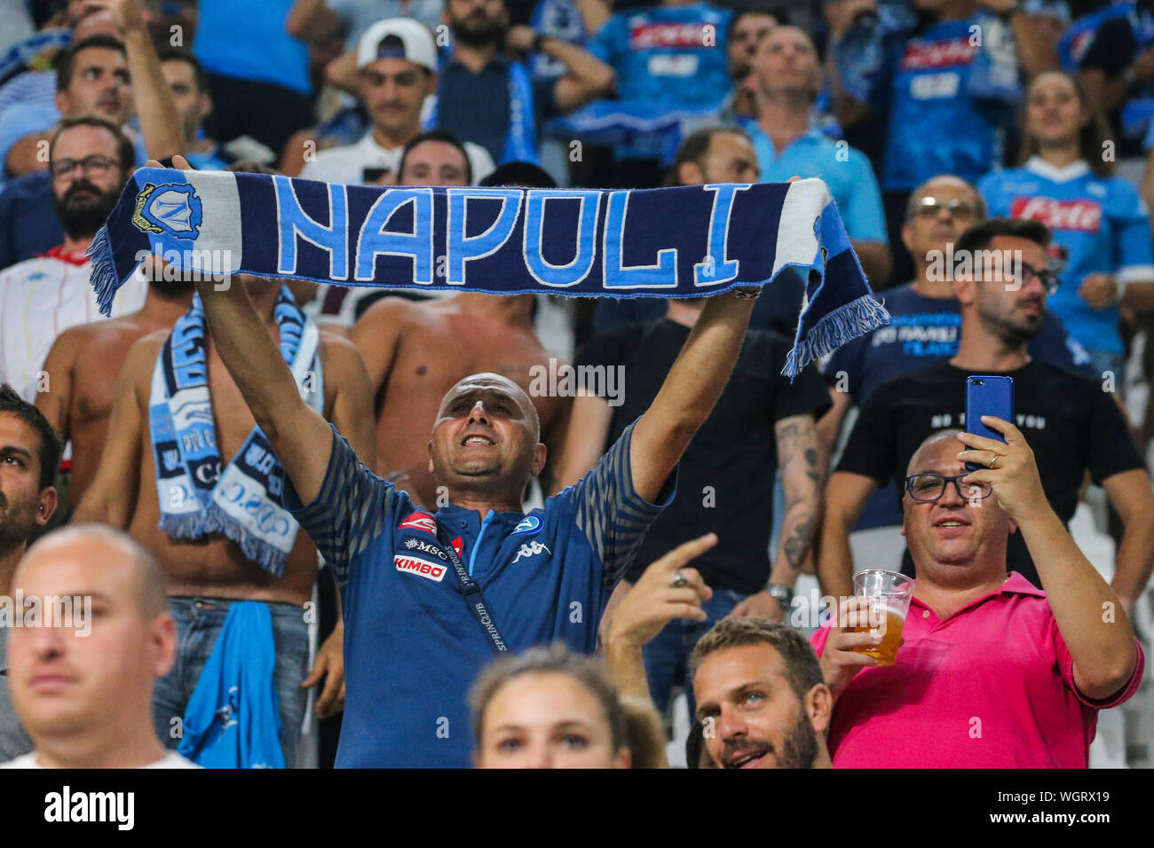 Ssc napoli fans immagini e fotografie stock ad alta risoluzione - Alamy