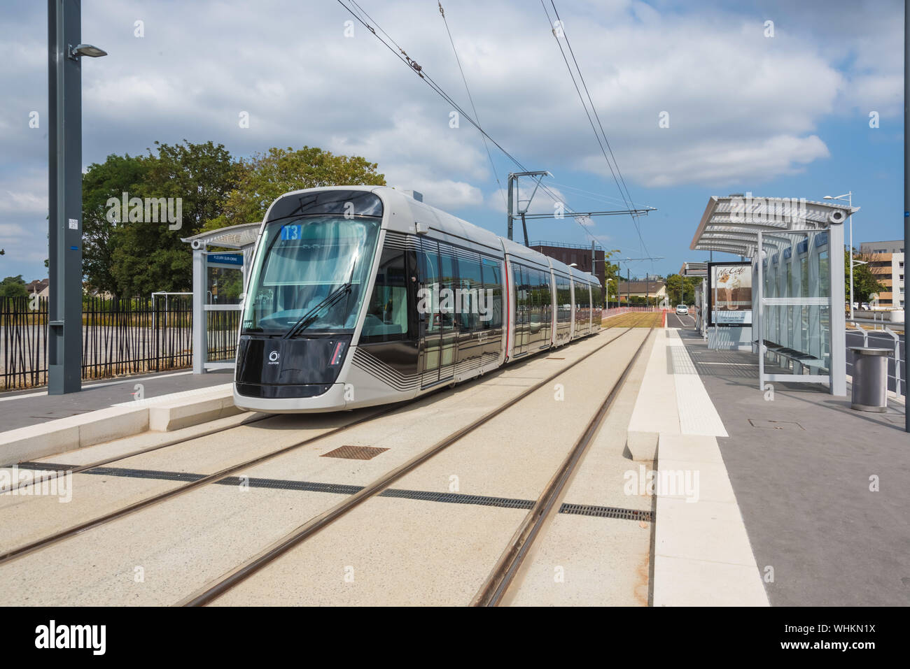 Die Strassenbahn Caen (frz. Tramvia de Caen) ist das Straßenbahnsystem ...